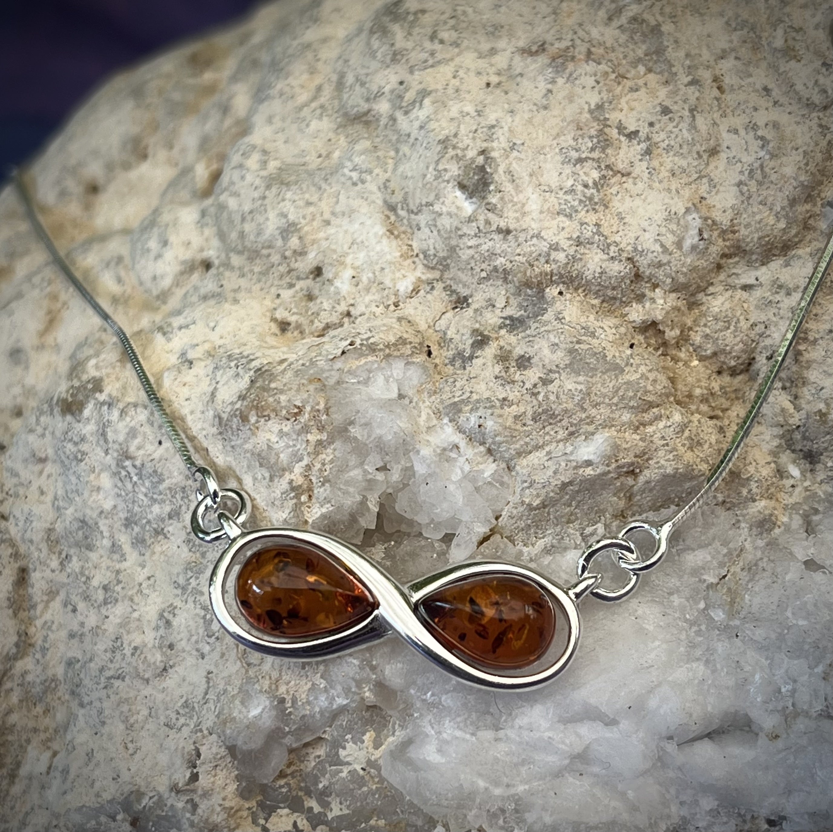 Necklace Amber Infinity on Fine Snake Chain – Carpe Diem With Remi